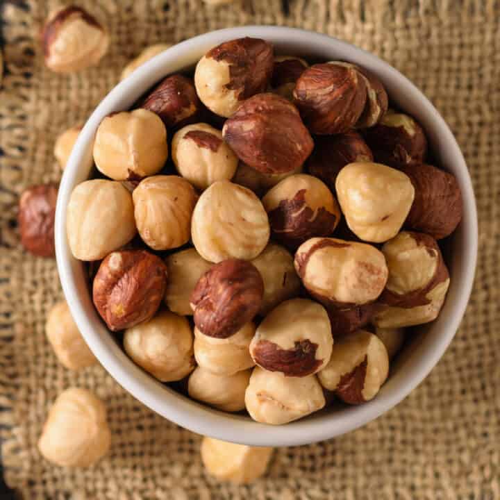 Chestnut vs Hazelnut: Comparison And Difference - Sassy Chopsticks