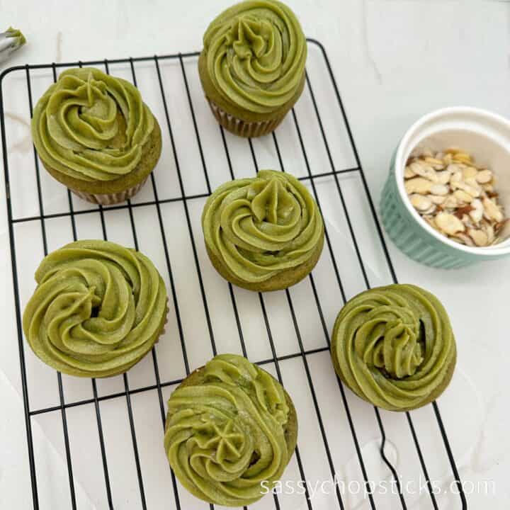 Matcha Green Tea Cupcake Recipe - Sassy Chopsticks