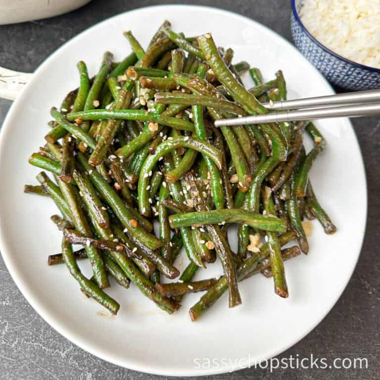 Chinese Long Beans Recipe (Stir Fried With Garlic) - Sassy Chopsticks