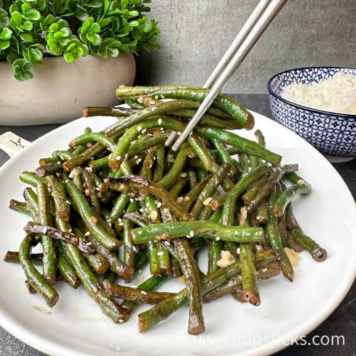 Chinese Long Beans Recipe (Stir Fried With Garlic) - Sassy Chopsticks