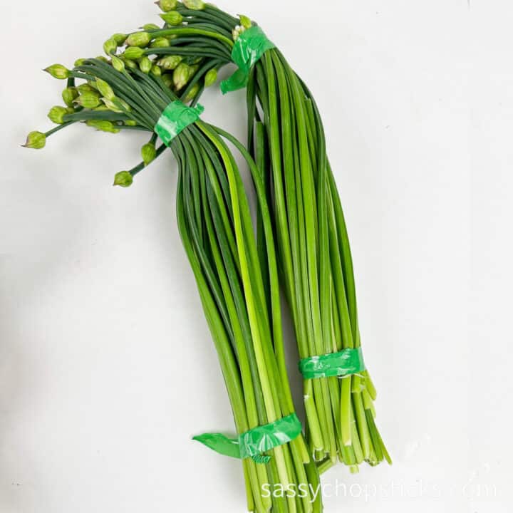 Garlic Chive Flowers Recipe: Stir Fry With Chicken - Sassy Chopsticks