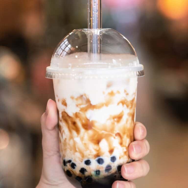 How To Drink Boba Tea? (The Best Detailed Guide) - Sassy Chopsticks